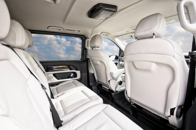 Minivan Departure Transfer Helsinki City to Helsinki Airport HEL - Booking and Confirmation