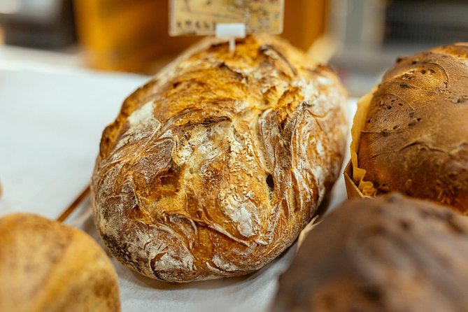 Montmartre Private Food Walking Tour With Locals: The 10 Tastings - An In-Depth Look at the Tour Itinerary