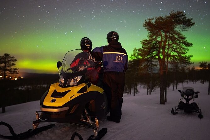 Northern Lights Snowmobile Hunt - What to Expect from the Tour