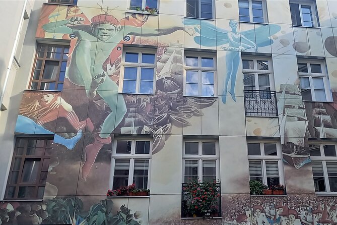 ód - 1-day tour to the most surprising Polish city (from Warsaw) - A Closer Look at the Łódź Day Trip