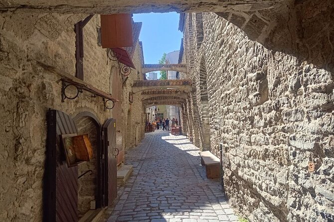 Old Tallinn & its Medieval Past Private tour - Exploring Tallinn’s Old Town: What to Expect on the Tour