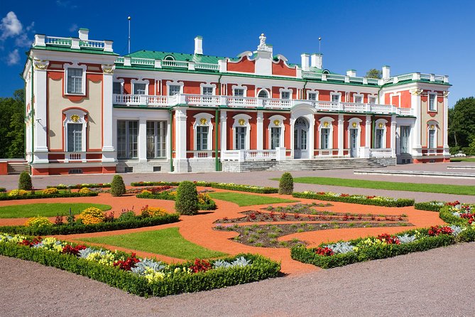 Old Tallinn with Kadriorg & Pirita - Practical Aspects and Considerations