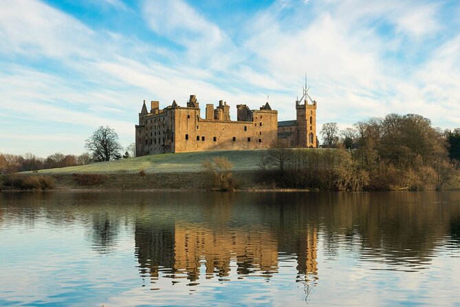 Outlander Filming Locations Day Tour from Edinburgh - An Introduction to the Tour Experience