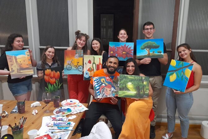 Paint & Wine Experience in Piazza Navona - Key Points