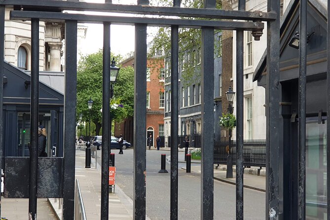 Palaces, Parliament & Power: A Walking Tour of London's Royal City - A Close Look at the Itinerary