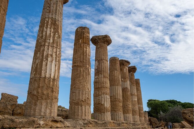 Palermo to Taormina Tour with a stop in Agrigento and Armerina - Exploring the Valley of the Temples: Two Hours of Free Roaming with Audio Guide