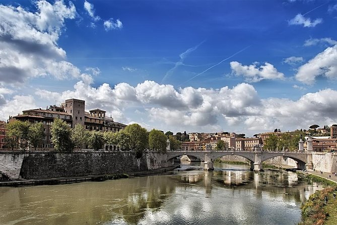 Panoramic tour: Highlights of Rome with Guide and Driver - A Practical Overview of the Tour