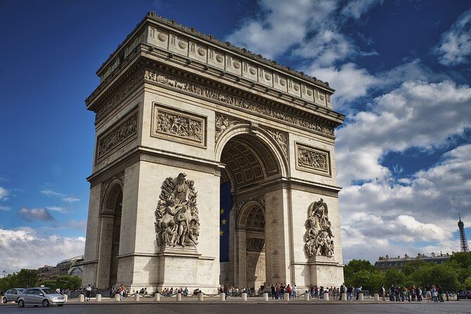 Paris Arc de Triomphe Entry and Mini Walking Tour - The Itinerary in Detail
