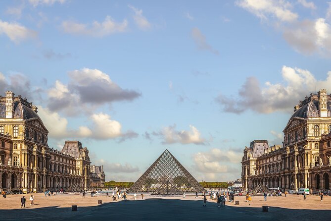 Paris Historic Islands Walk: Seine, Notre Dame & Louvre Views - An Authentic Introduction to Paris’s Origins