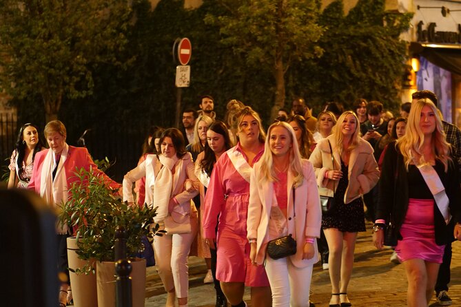 Paris Latin Quarter Pub Crawl Bars and Clubs - What to Expect at Each Stop