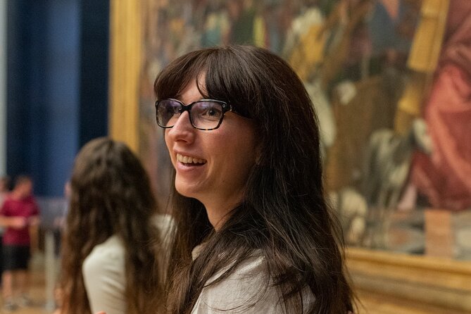 Paris Louvre Essentials Tour with Reserved Entry - Practical Details: What to Expect