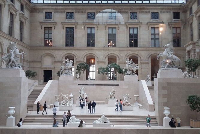 Paris: Louvre Museum Tour Mona Lisa & Iconic Masterpieces - The Experience – What You Can Expect