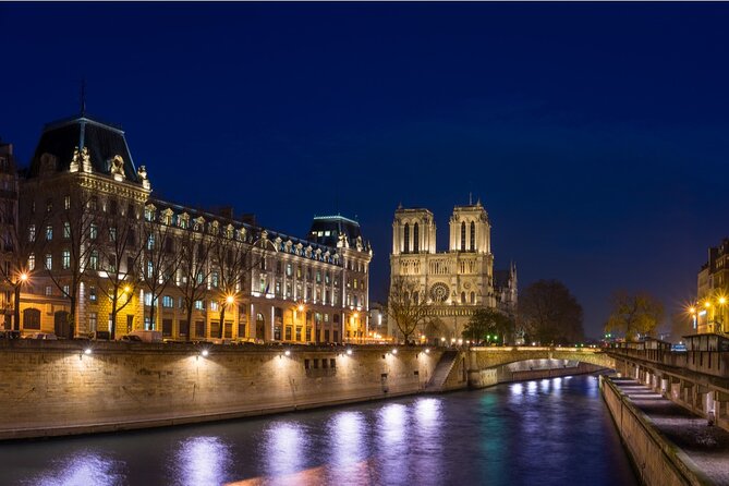 Paris Mona Lisa Quest: Self-Guided Murder Mystery Game - What is the Paris Mona Lisa Quest?