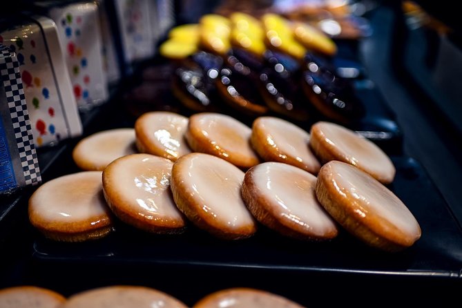 Paris Montmartre Private Walking Food Tour With Secret Food Tours - What Travelers Say