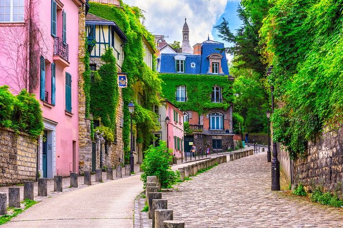 Paris Private Montmarte Tour : Sacre Coeur with Expert Guide - Group Size, Duration, and Value
