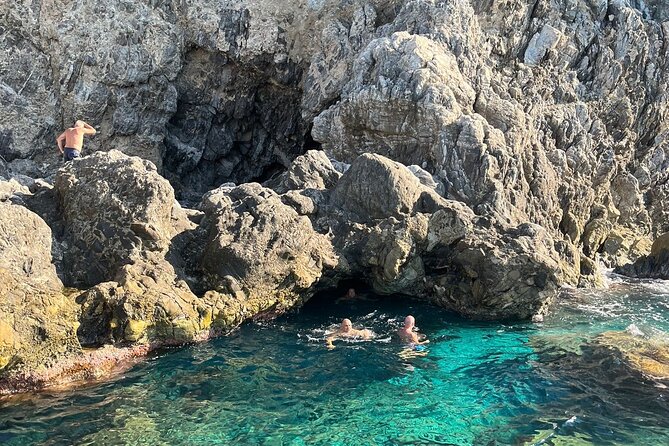 Passenger transfer service from Torre Faro (Messina) to Scilla round trip - Key Points