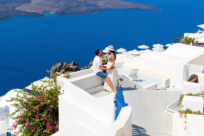 Personalized Private Photoshoot in Fira Santorini - An In-Depth Look at the Photoshoot Experience