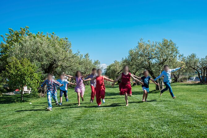Picnic on the lawn -aromatic garden and winery - What Makes This Tour Special?