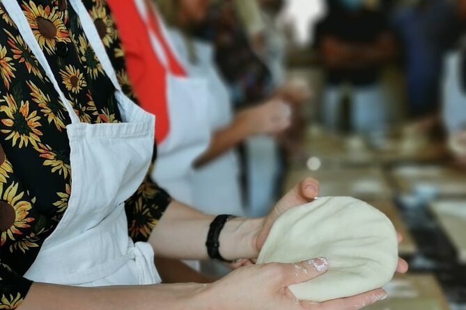 Pizza Masterclass and Wine Tour in the Minardi Vineyard - Practical Considerations