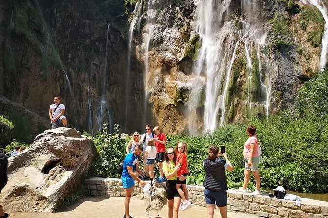 Plitvice Lakes NP and Rastoke Private Day Trip from Zagreb - Key Points