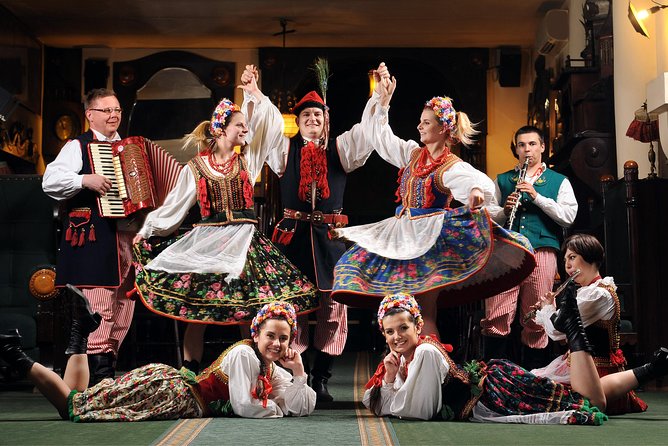 Polish Folk Show with 3 course dinner in Krakow legendary restaurant - Setting the Scene: What You Can Expect from This Tour