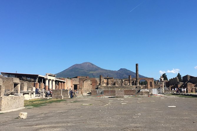 Pompeii with an archaeologist, the original!!! - A Well-Structured, Authentic Itinerary