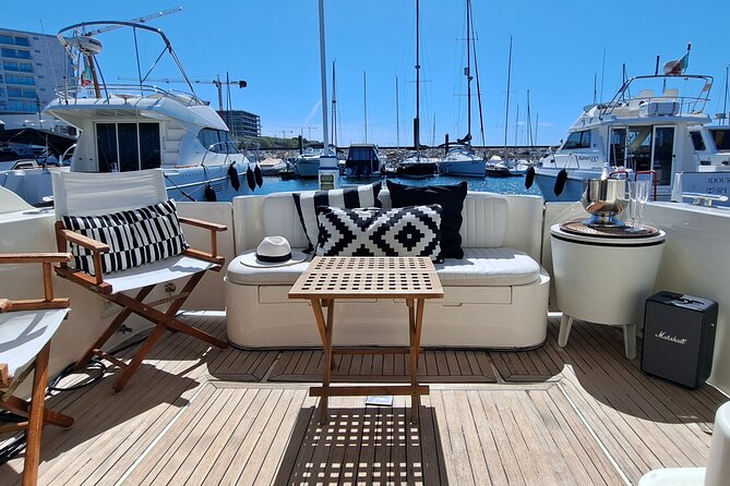 Porto: Luxury Yacht Tour of the 6 Bridges and Douro Natural Reserve - Why This Yacht Tour Stands Out