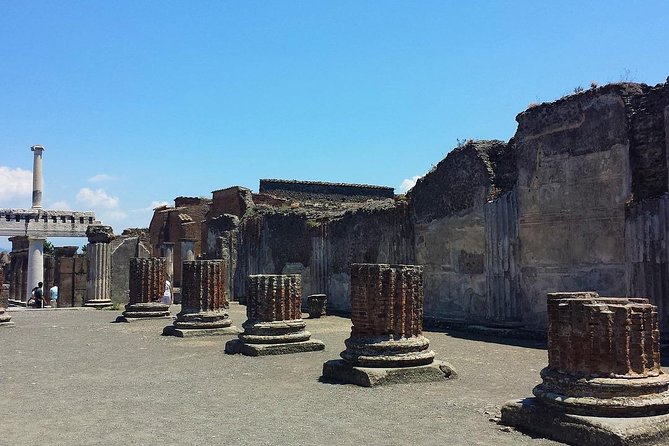 Positano, Sorrento & Pompeii One Day Trip from Naples with Driver - What Makes This Tour Stand Out?