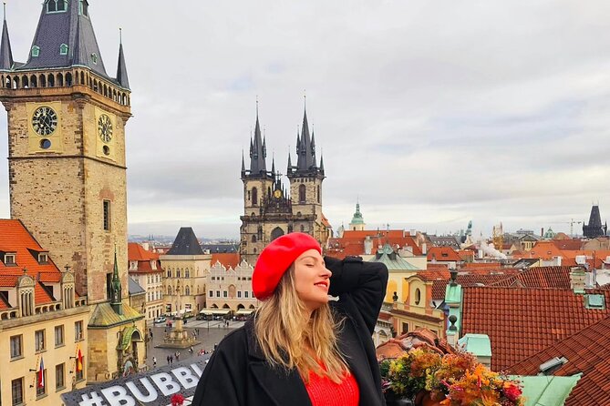 Prague Christmas Markets and Holiday Magic Walking Tour - Exploring Prague’s Christmas Markets: A Feast for the Senses