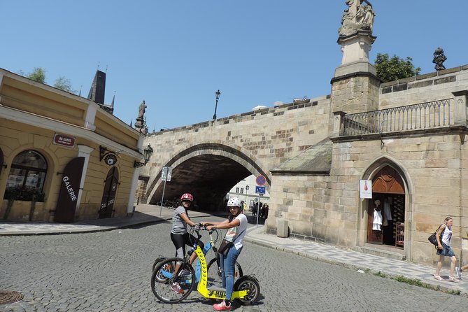 Prague Panoramic Views e-bike and e-Scooter guided Tour - Key Points