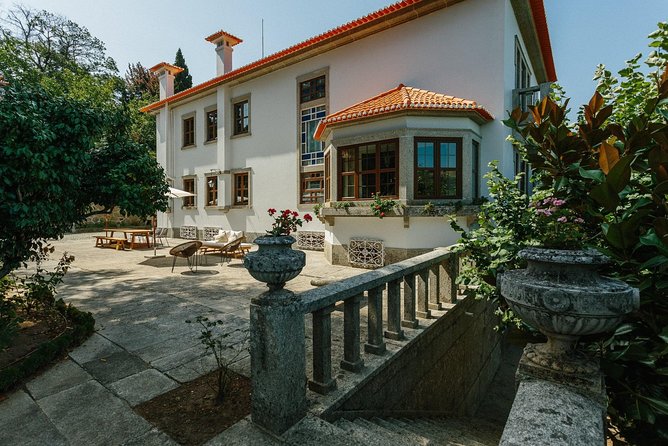 Premium Private Douro & Vinho Verde Tour: Wine Tastings & Lunch - An In-Depth Look at the Private Douro & Vinho Verde Tour