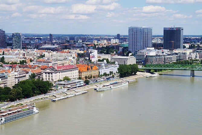 Private 2-hour Walking Tour of Bratislava with official tour guide - An In-Depth Look at the Bratislava Private Walking Tour