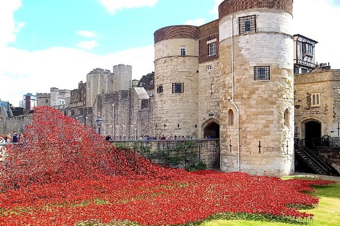 Private 3-hour Tour of The Iconic Tower of London & Tower Bridge - An In-Depth Look at the Tour Experience