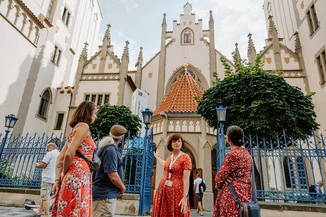 PRIVATE: 3h Stories of Prague Jewish Quarter Tour, drink included - Key Points