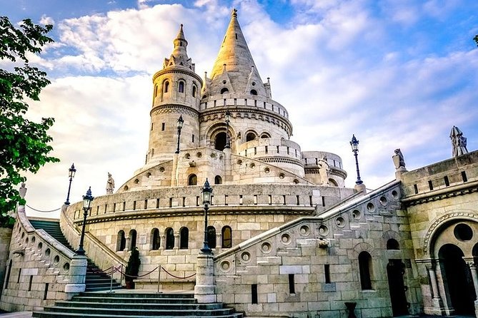 Private 4 Hours Budapest city tour and 3 hours Széchenyi thermal spa relax - The Itinerary in Detail