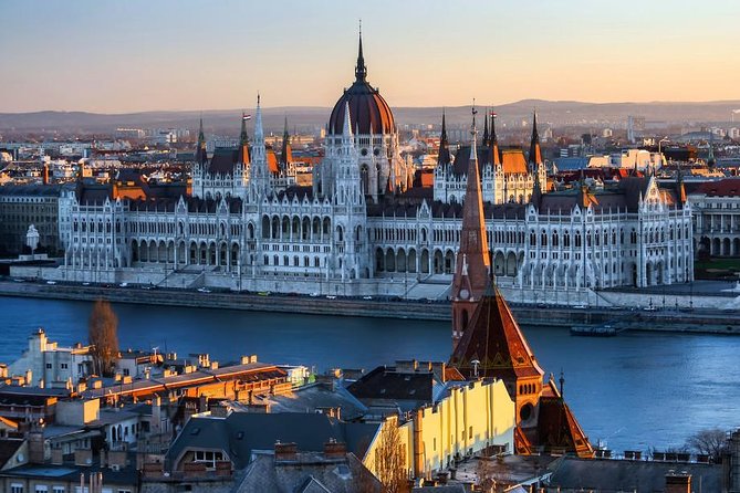 Private 4-hours City Tour of Budapest with private guide and Hotel Pick-up - The Experience and Its Value