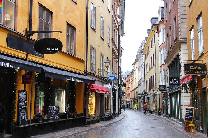 Private 90-Minute Walking Tour in Stockholm - Key Points