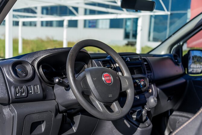 Private Airport Transfer Tsilivi/Planos - One Way Journey - What to Expect from the Transfer Experience