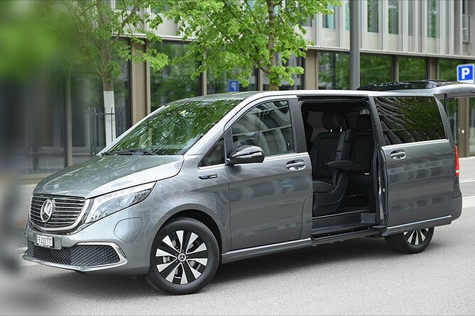 Private Arrival Transfer: from Zurich Airport to Zurich City - Key Points