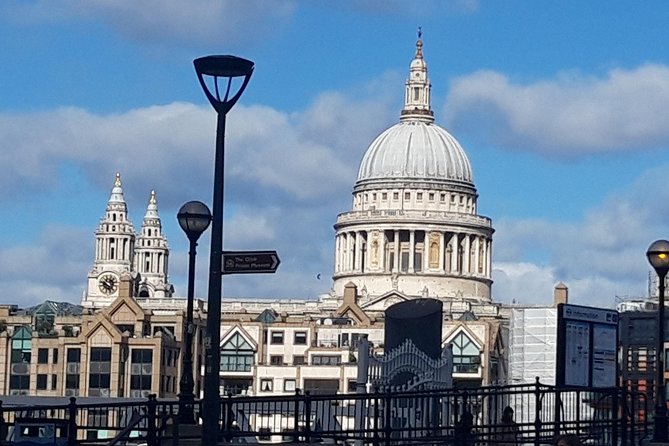 Private Arrival Transfer: Gatwick Airport to Central London - What to Expect When Booking This Transfer
