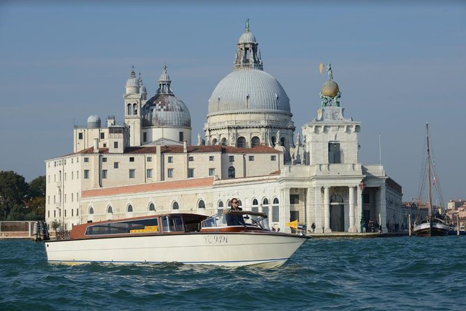 Private Arrival Transfer: Venice Train or Bus Stations to Venice Hotels - An Authentic, Stress-Free Way to Arrive in Venice