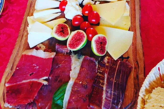 Private Authentic Family Home Lunch Tour from Dubrovnik - Key Points