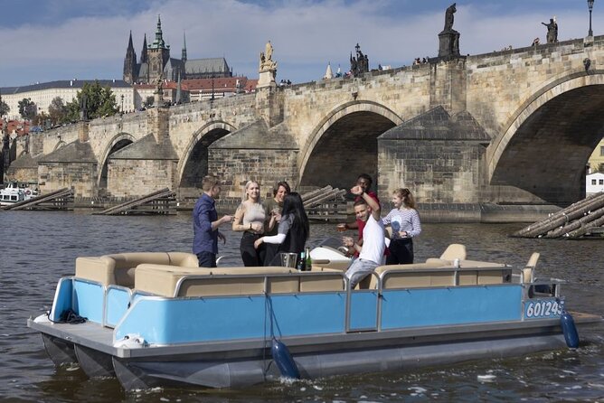 Private Boat Cruise With Unlimited Beer - Why We Think This Cruise Is Worth Considering