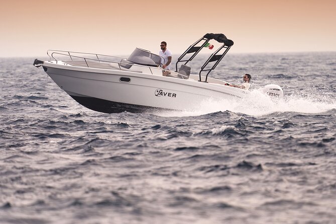 Private Boat Tour with Saver 7.50 WA - Key Points