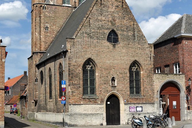 Private Bruges Historical Walking Tour with Chocolate Treat - An In-Depth Look at the Bruges Private Walking Tour
