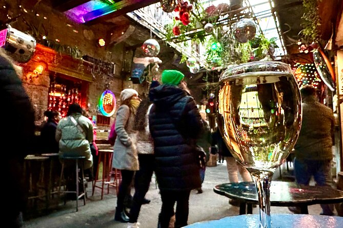 Private Budapest Ruin Bar Tour with Local Drinks & Street Food - What to Expect from the Ruin Bar Experience