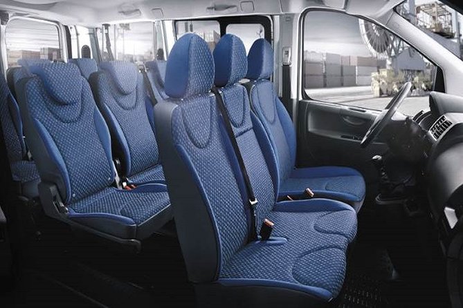 Private car rental with driver in Salento - Key Points