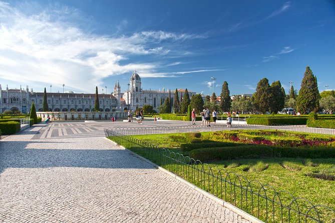 Private City Tour: Lisbon Golden Age in 4H with Transfer - Key Points
