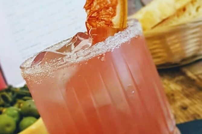Private Cocktail Making Class in Manchester - Diving Into the Experience: What to Expect