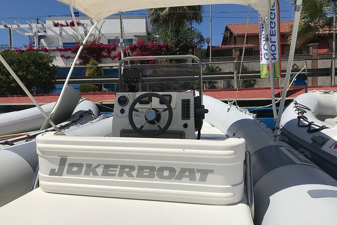 Private Cruise to the Pontine Islands on board the Clubman 21 dinghy - An In-Depth Look at the Tour